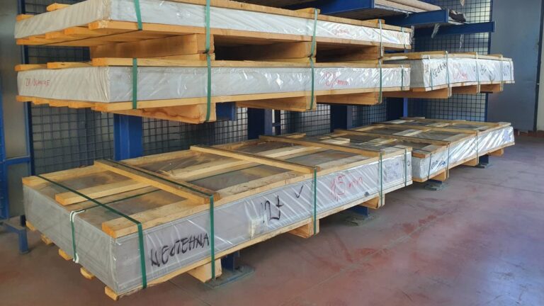ALUMINIJUMSKI LIMOVI -TABLA-PLOČA-NAGAZNI-U KOTURU